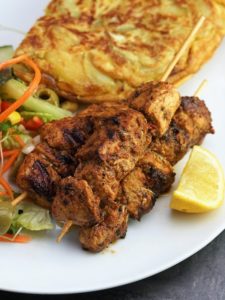 Pinchos Morunos (Spanish Pork Kebabs) | Moorlands Eater