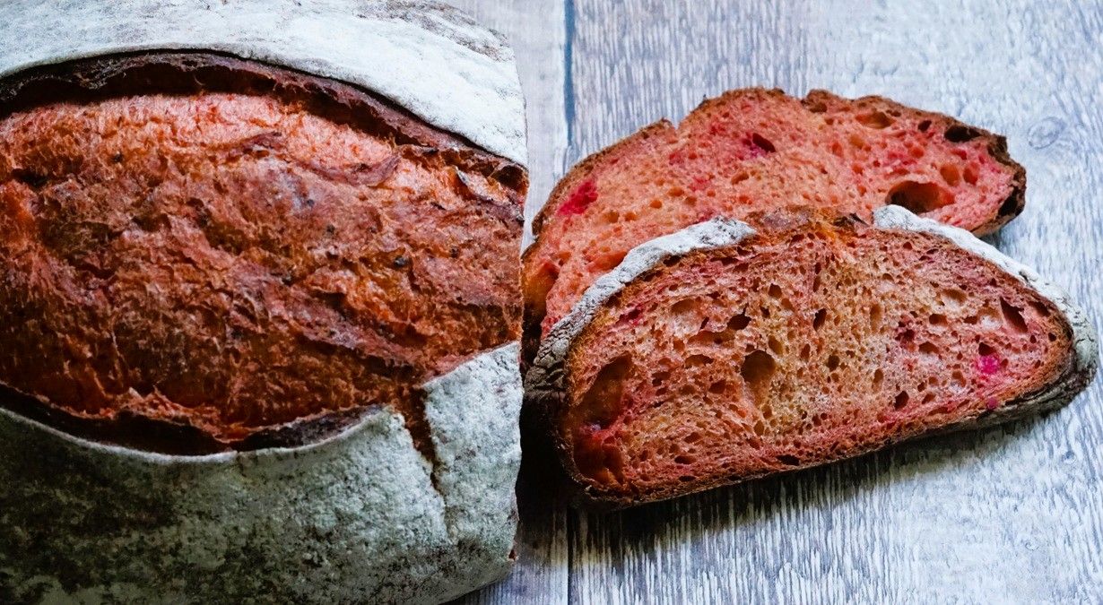 Beetroot Bread (no knead overnight recipe) | Moorlands Eater